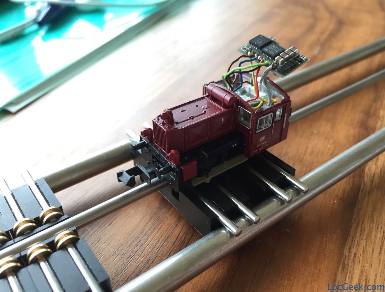 Minitrix Köf II updated with DH06A decoder | LocGeek