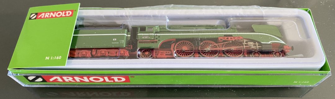 Unboxing: Arnold BR 02 0201-0 (HN2428) | LocGeek