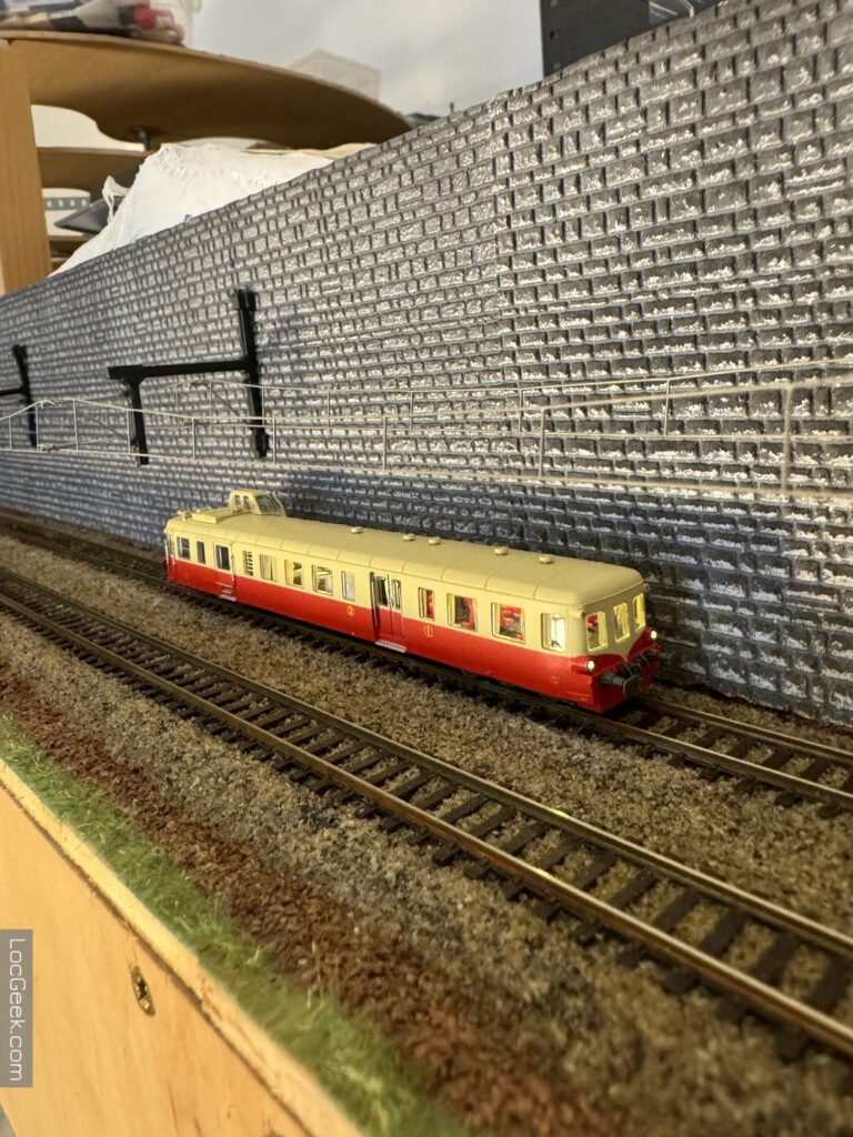 Autorail Picasso X3800 SNCF en N de Trains160: réussi | LocGeek